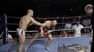 Wanderlei Silva vs Adriano Serrano - IVC 9 The Revenge - 20 janvier 1999